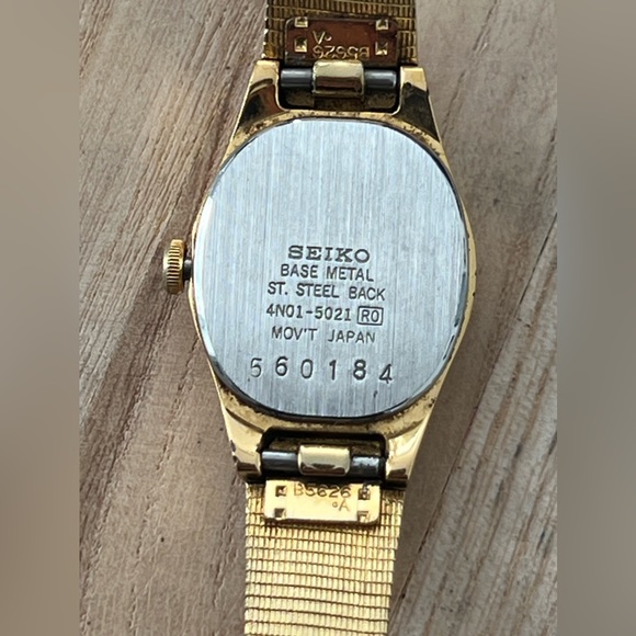 Seiko | Accessories | Seiko Ladies Watch Vintage Gold Tone Dial Bracelet Hands Markers Beautiful ...